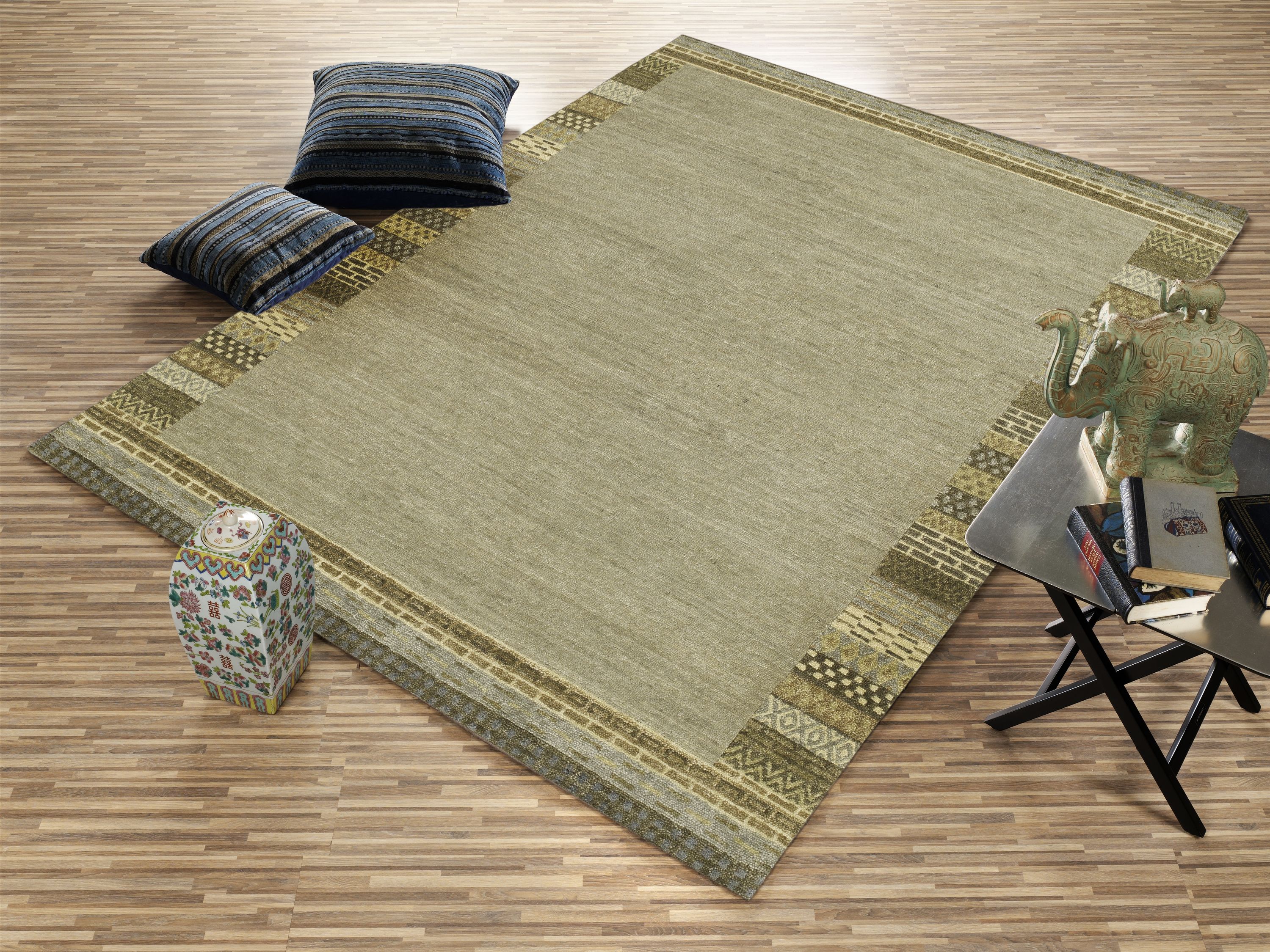 Nepal-Teppich ELEGANT LUCHA | Nepal | Teppiche | Wohnzimmer | Räume ...